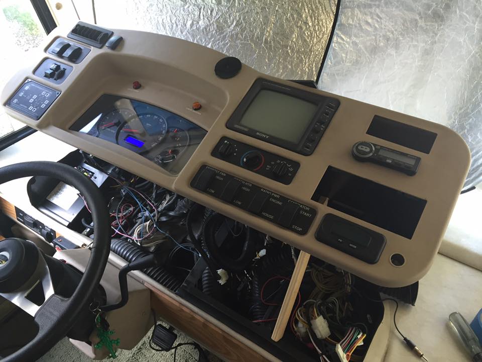 Winnebago Dash - Actia Cluster Removal